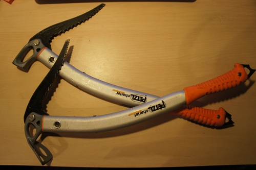 SAN Forum - Wollmilchsau Petzl Aztar (alpine Eisgeräte)